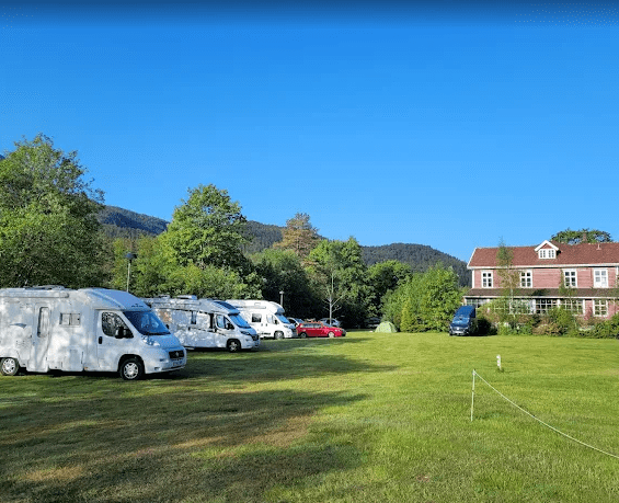 Lindum Camping - Book & collect bonus nights | Campcation